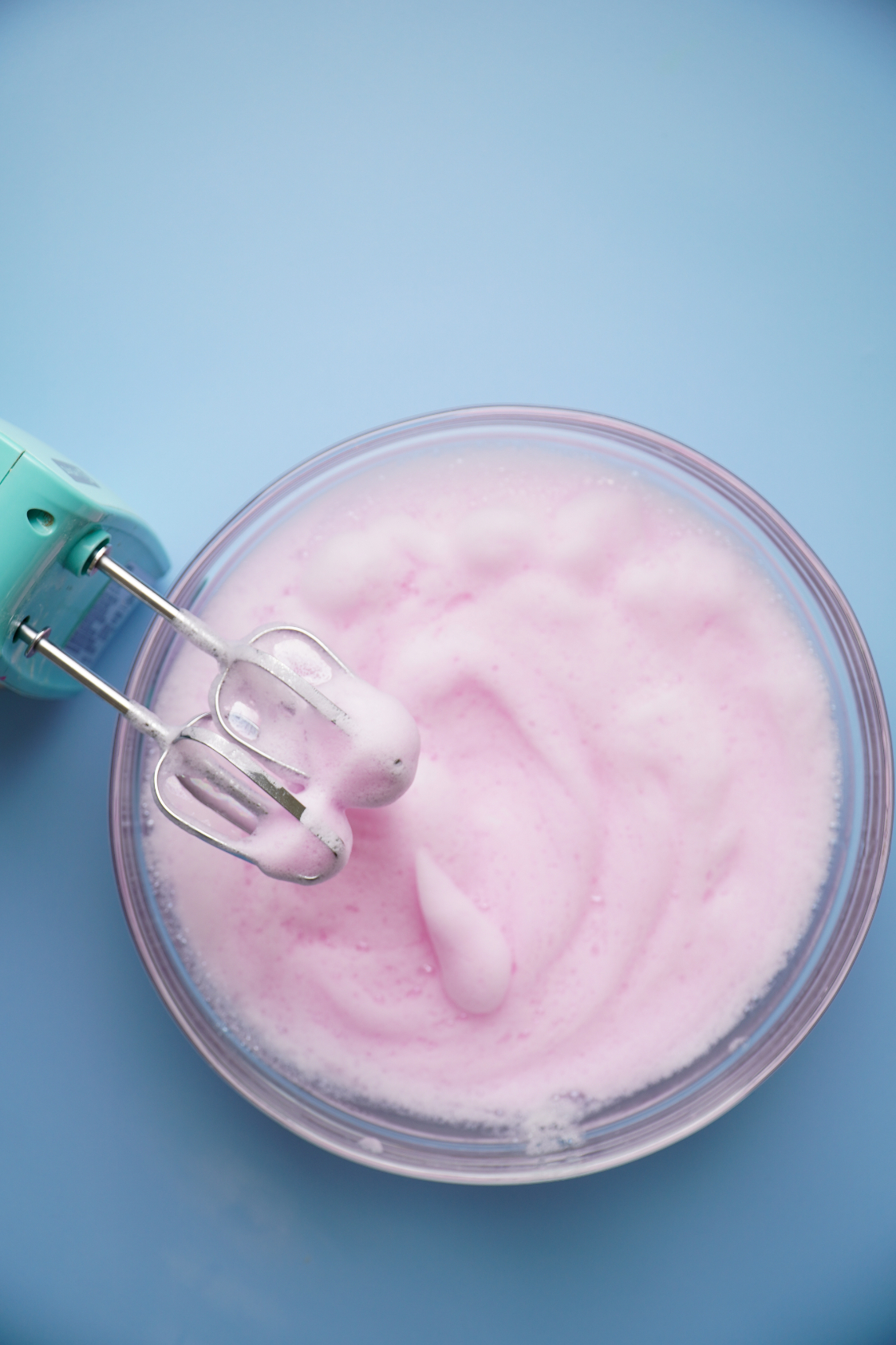 To Occupy The Kids On The Fast Day, Try Bubble Foam Play - Kosher.com