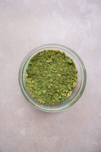 How To Make Edible Moss (For Cakes, Cupcakes, And More!) - Kosher.com