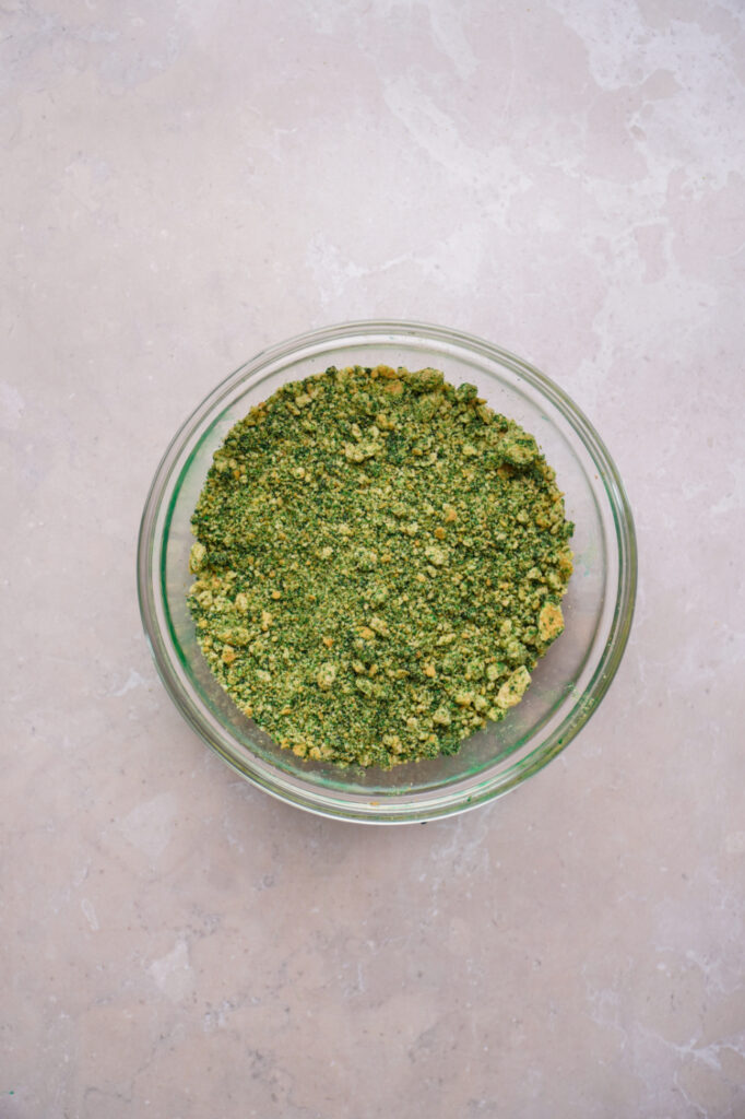 How To Make Edible Moss (For Cakes, Cupcakes, And More!) - Kosher.com