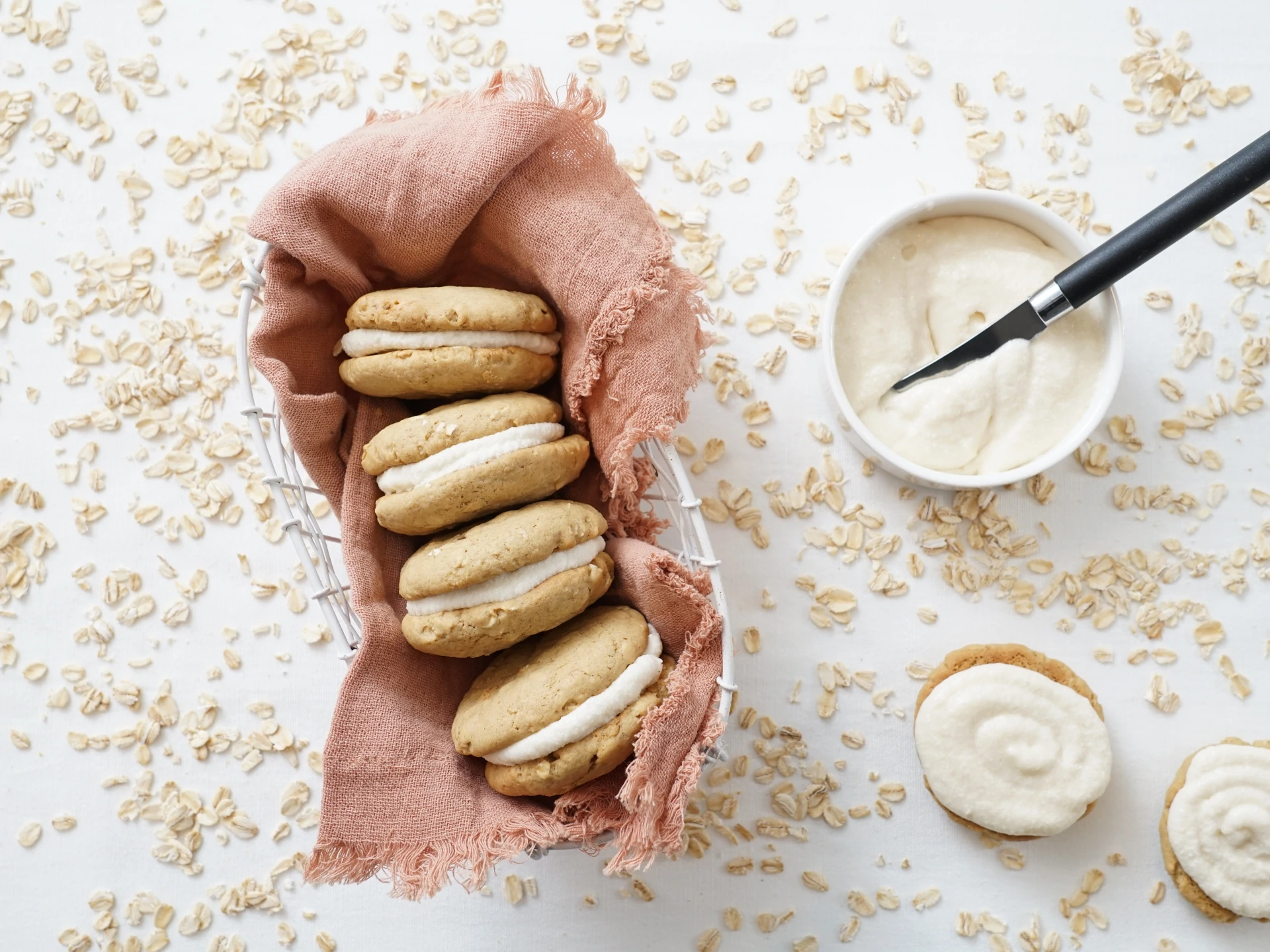 Oatmeal Cream Pies - Kosher.com