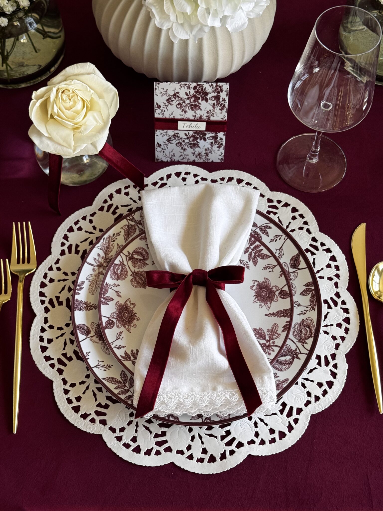 How To Create a Beautiful Pesach Table with Affordable Amazon Finds ...