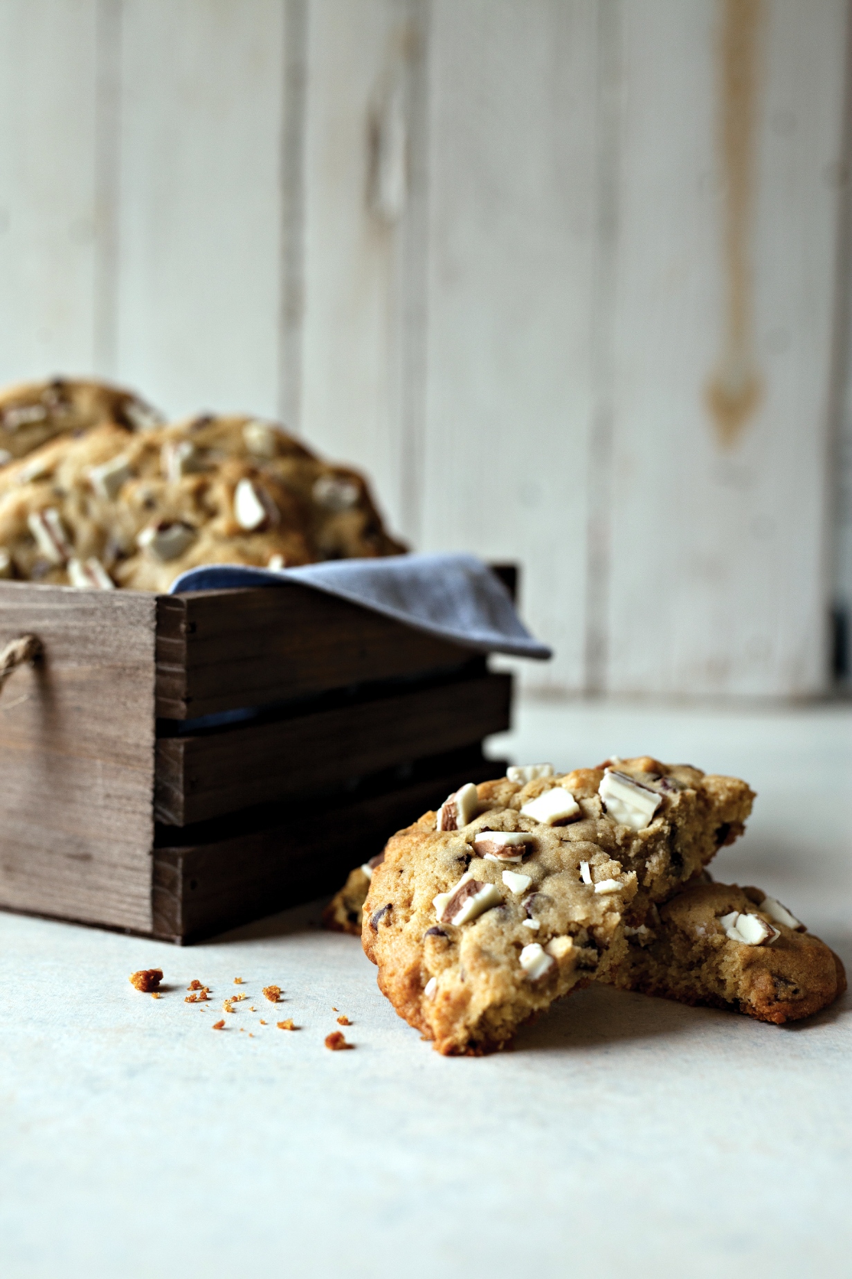 Chewy Chocolate Chip Cookies | Recipes