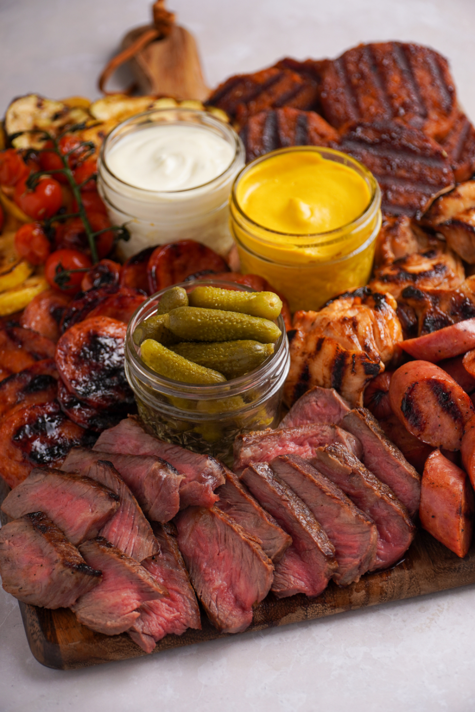 A BBQ Board Is The Easiest Way To "Cook" For Shabbat - Kosher.com